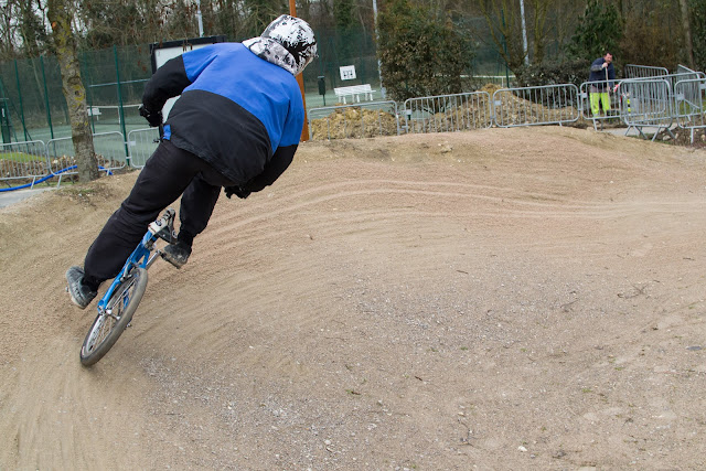 Technique en test: la photo de Sport (Vélo Cross) - | URBAN PHOTOGRAPHER