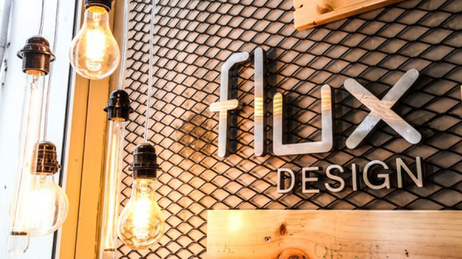 Yohanes Auri – Pengusaha Muda Sukses di Bisnis Desain Grafis Kelas ...