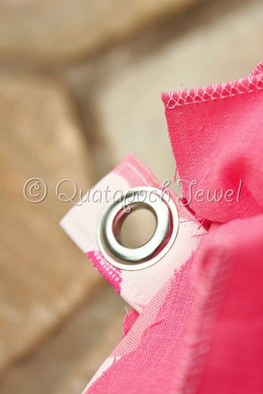 Threads and Pencils: Drawstring Bag and Grommet Tutorial