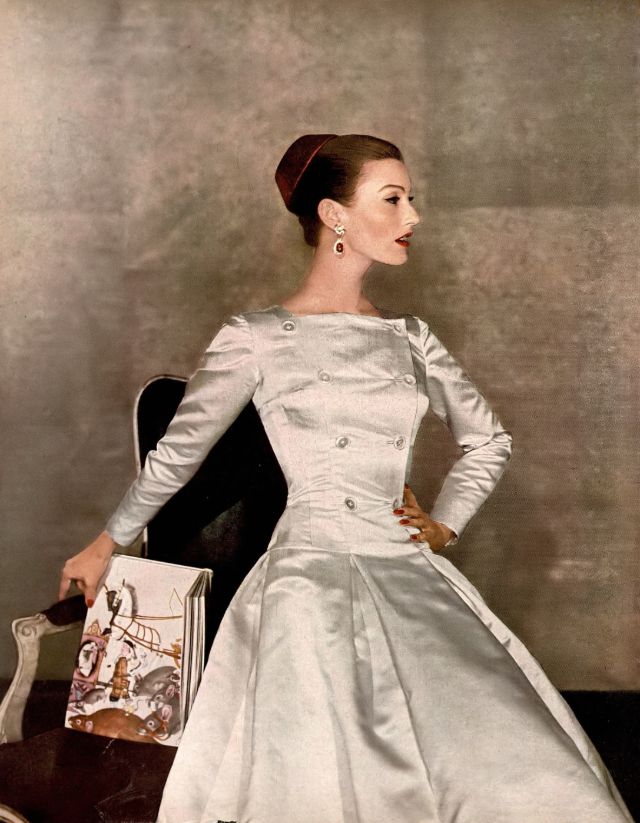 Gorgeous Photos of American Fashion Model Mary Jane Russell in the ...