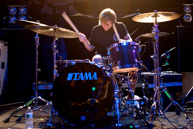 Derek Brad Photography: Tonight Alive : Fearless Friends Tour