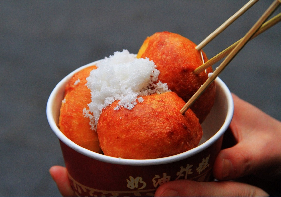 Easy Tour China: Beijing Food Tour: 33 Must-try Traditional Snacks