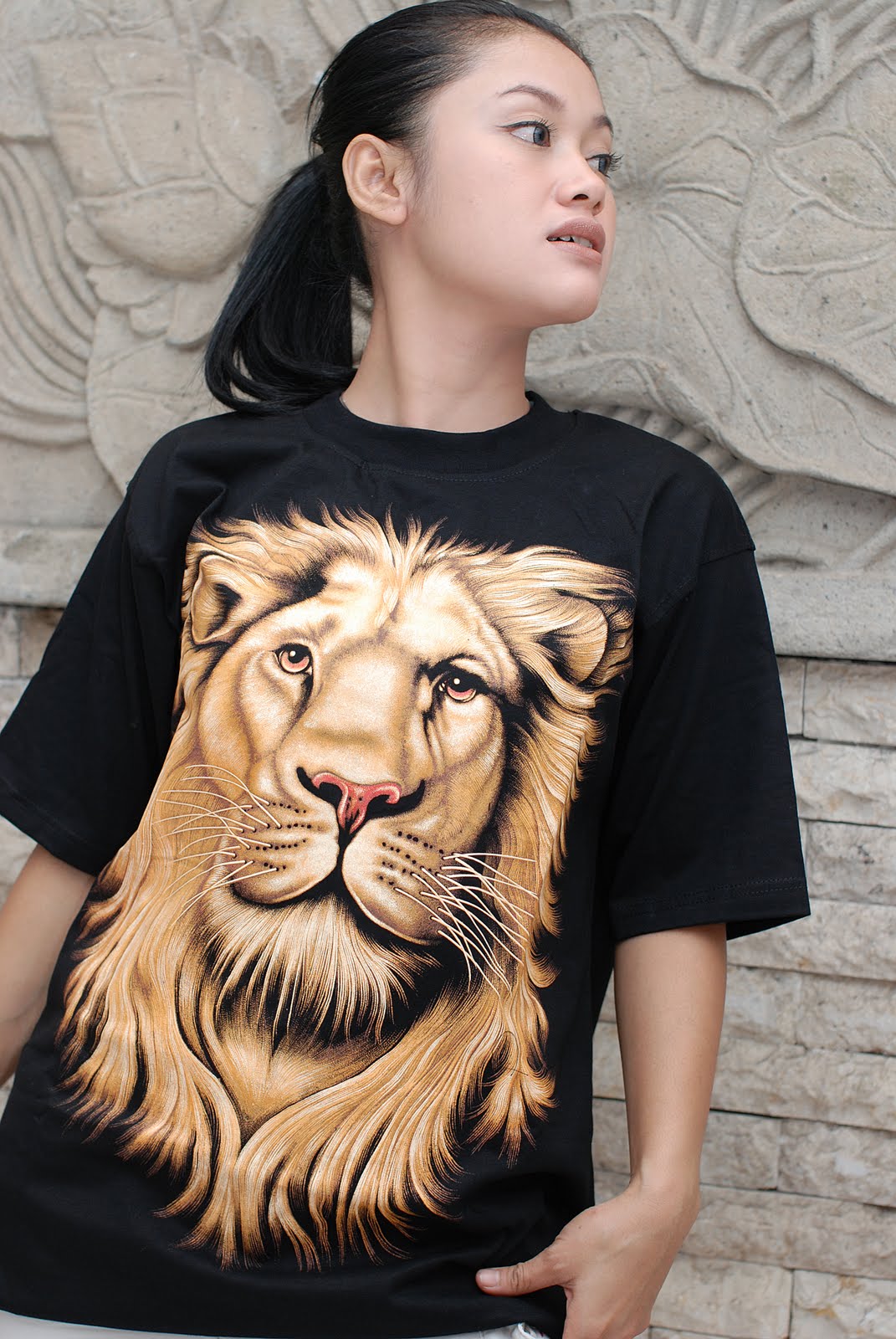 GADIS CAKEP YANG TIDAK KALAH DENGAN FOTO MODEL