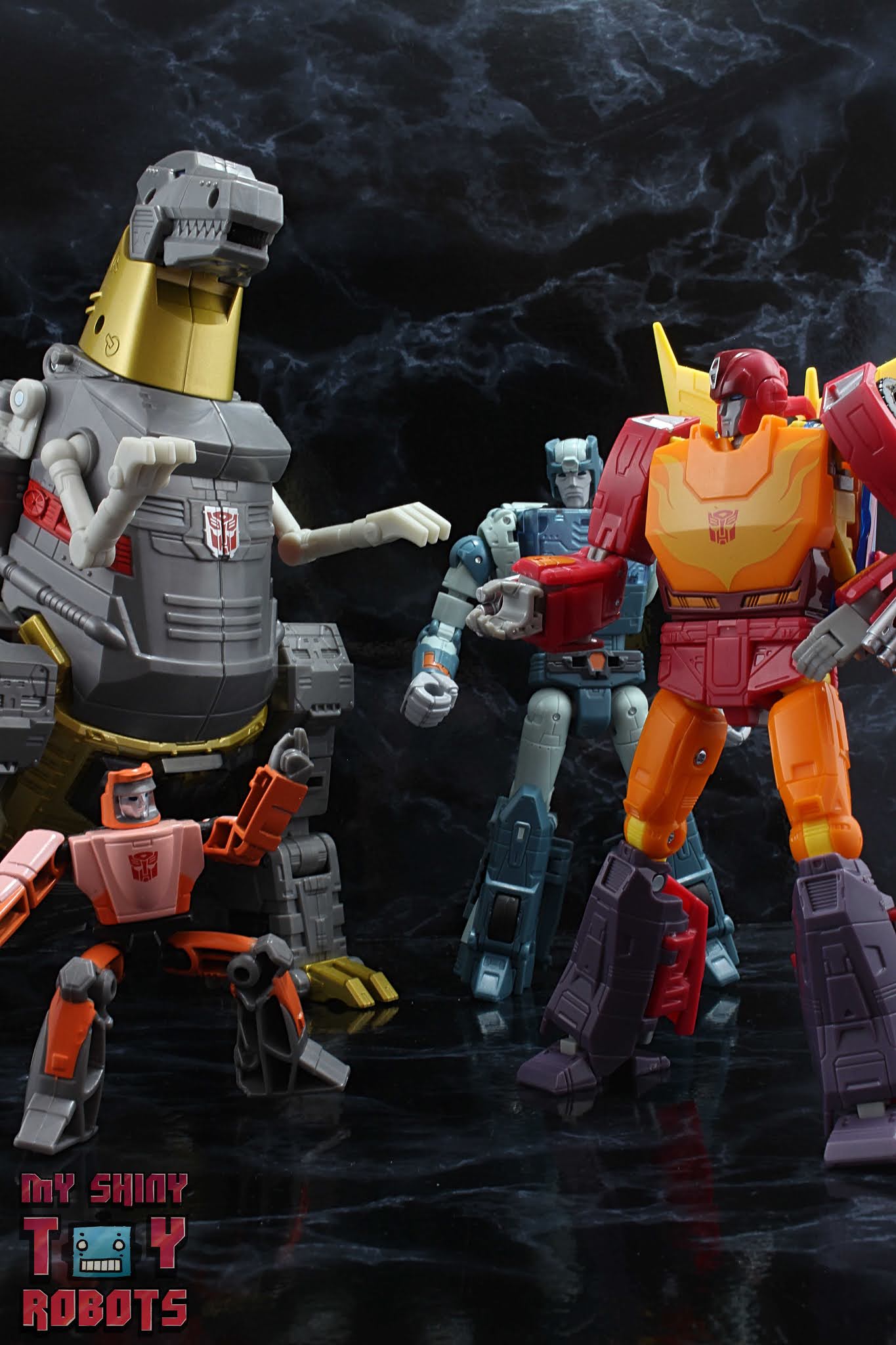 My Shiny Toy Robots: Toybox REVIEW: Transformers Studio Series 86 Hot Rod