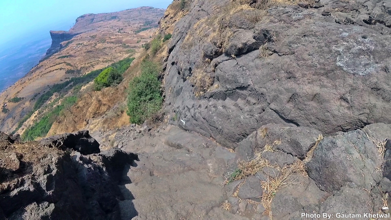 Treks around Thane and Mumbai: Jivdhan Fort Trek, Naneghat, Junnar ...