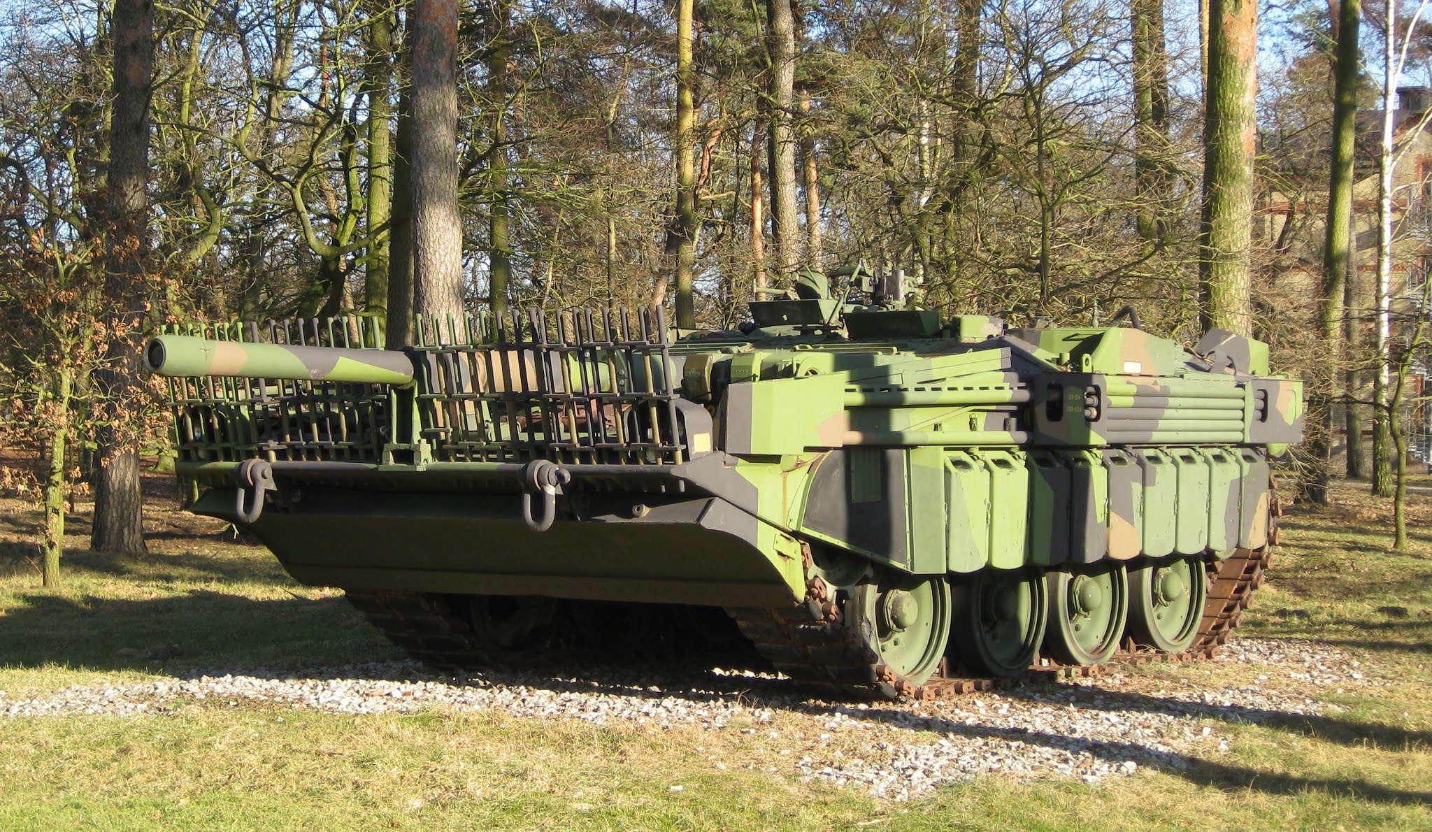 MILITER DAN ALUTSISTA, INDONESIA DAN DUNIA: Tank Tempur Utama / Main ...