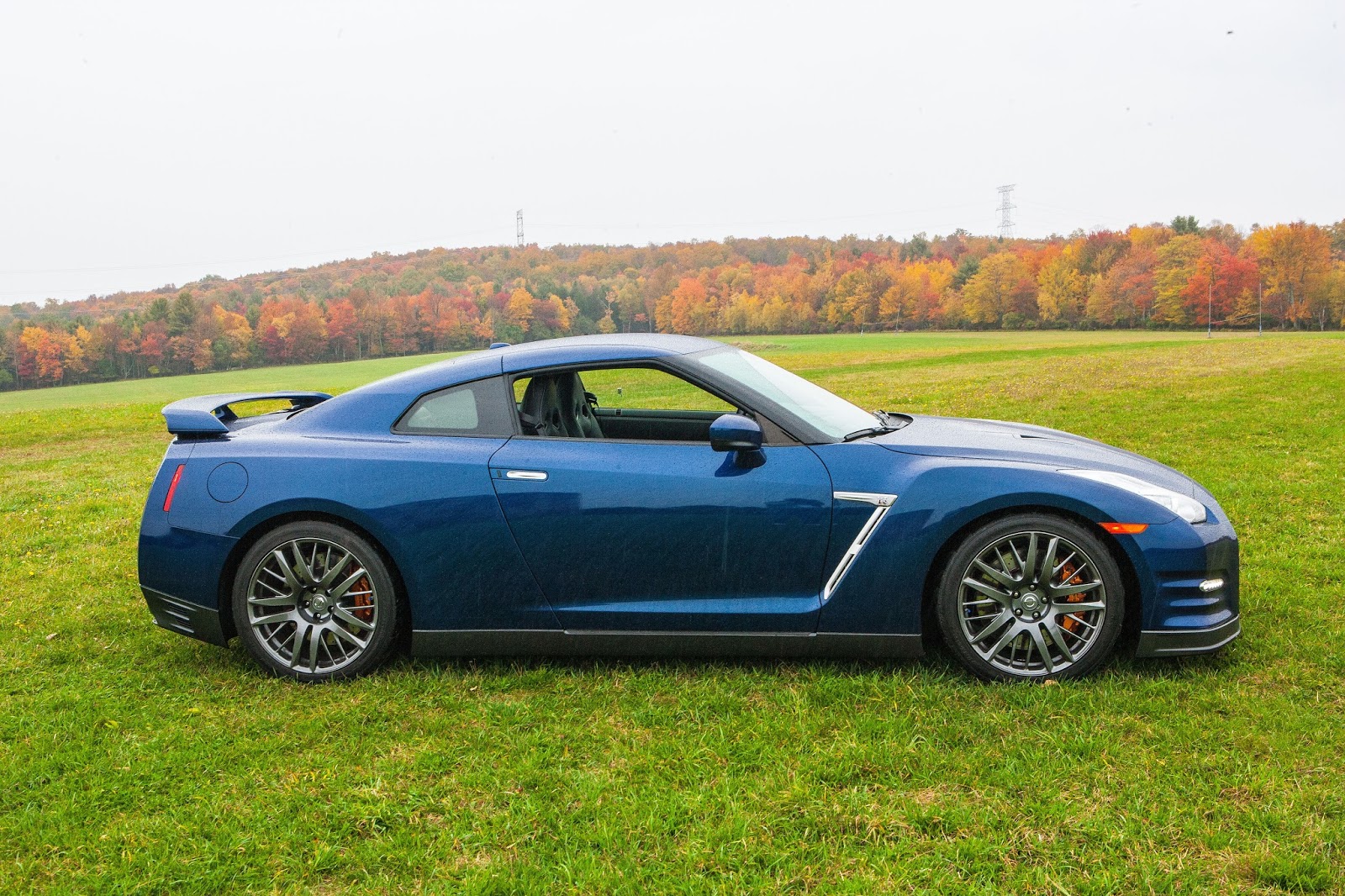 The Auto Advisor Group: NISSAN GT-R 2016