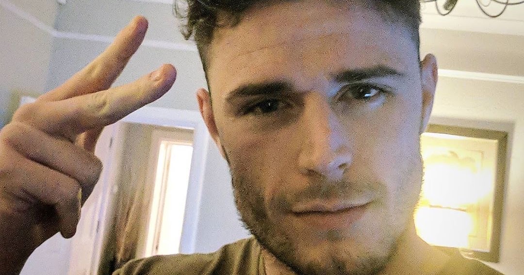 Hollyoaks off the Charts: Callum Kerr Answering Questions Yesterday on ...