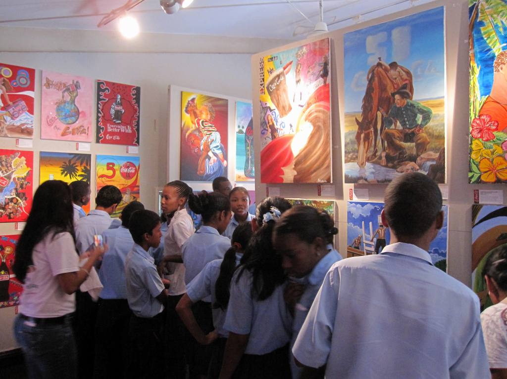 ベリーズな日々: 50th anniversary of Coca-Cola Belize