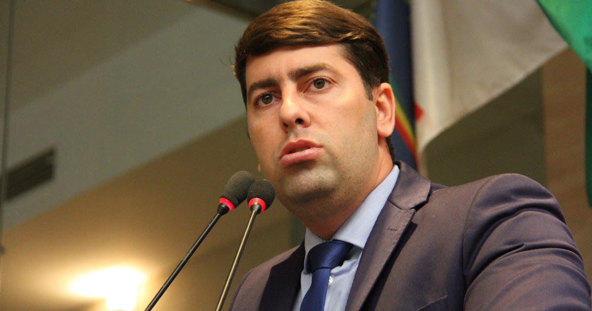 Samuel Salazar entrega Título de Cidadão do Recife ao Presidente do ...