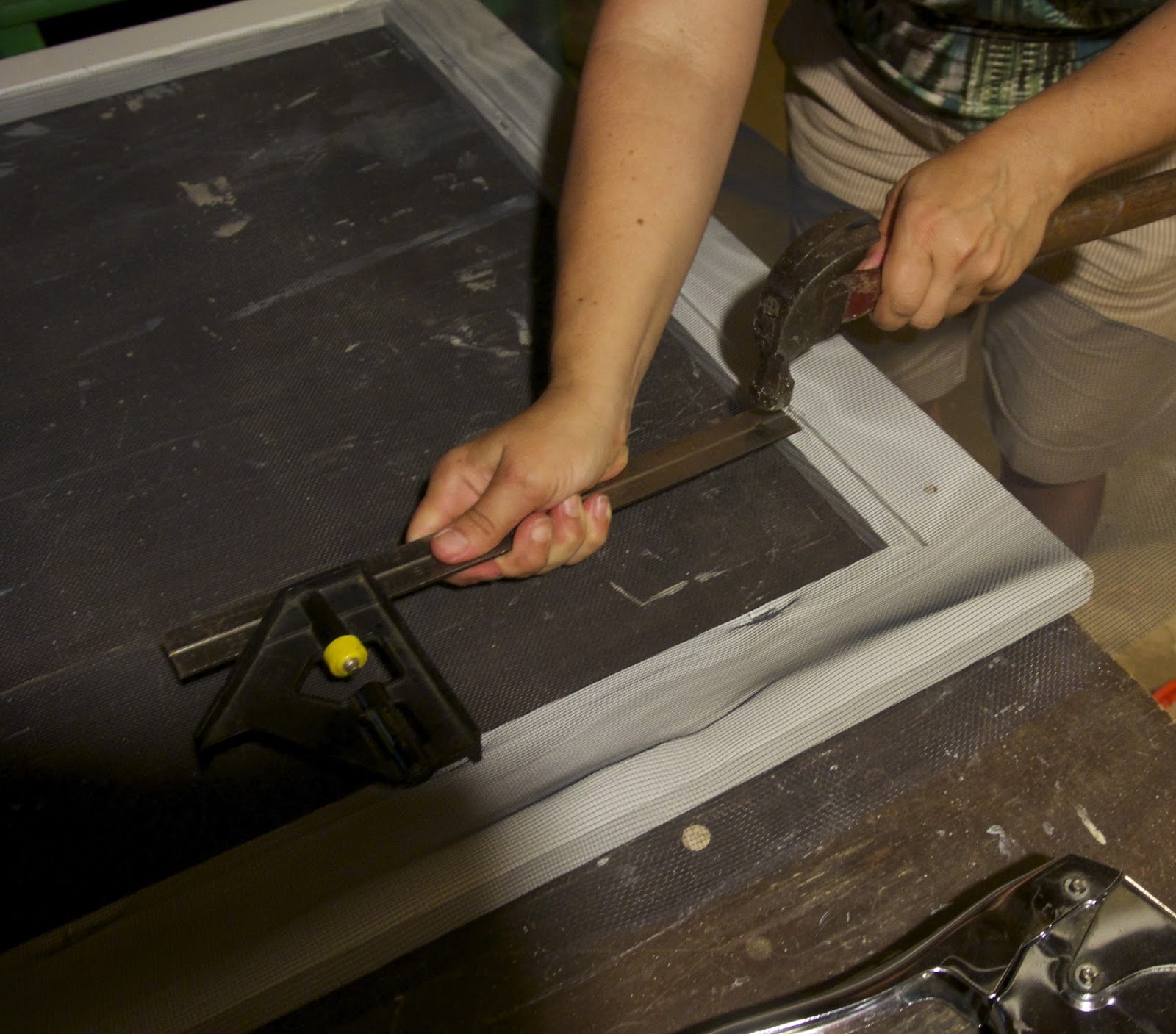 Life at Pugsley: How to make wood window screens 11: Installing the ...