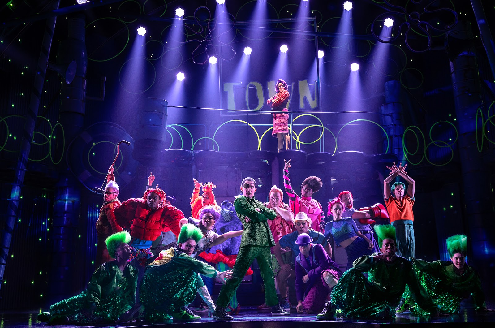 NickALive!: Visit a Pineapple Under the Sea in New 'SpongeBob ...