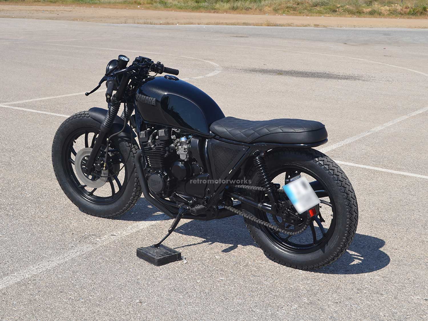 1982 Yamaha XJ 550 Maxim Cafe Racer Lord Drake Custom - Yamaha Old ...