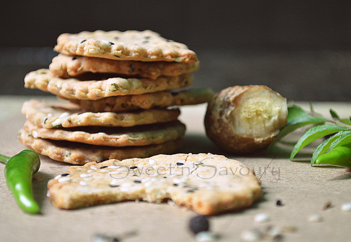 Sweet 'n' Savoury: Masala biscuits