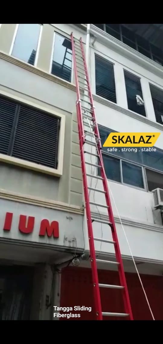 TANGGA ALUMINIUM, TELESKOPIK, dan MULTIFUNGSI: SLIDING FIBERGLASS ...