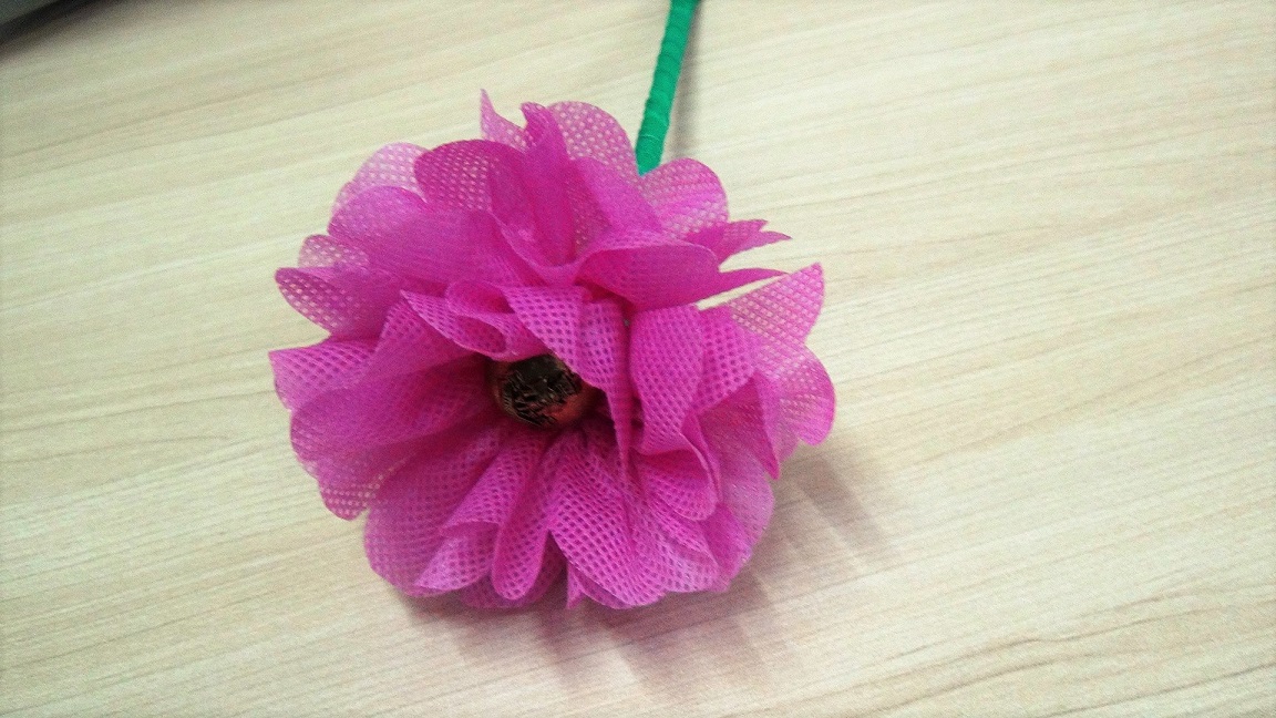 Flores e Flores: Flor de TNT - passo a passo #2