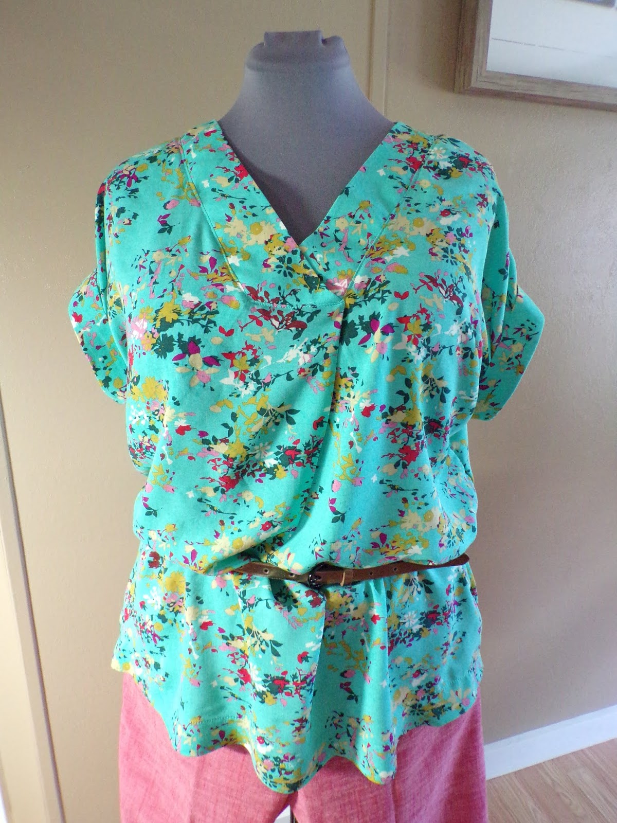 Sew Plus: Love Notions Vivace Top Turquoise Floral Print