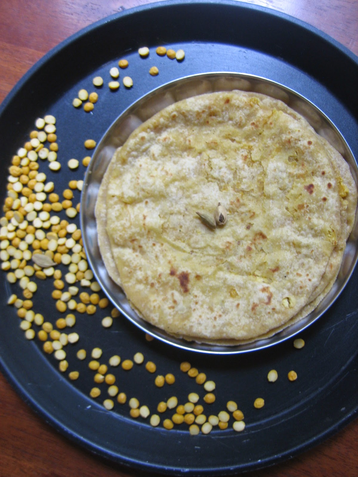 Spicy Foood: Dal boli|Paruppu Boli|Puran Poli