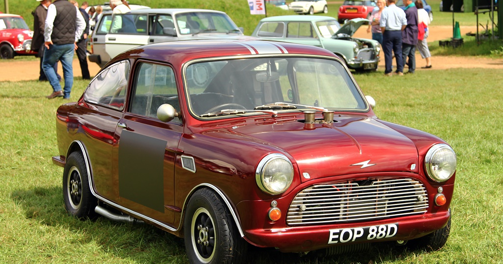 Maximum Mini: Broadspeed GTSs galore