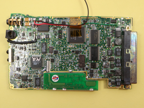 BugWorkShop - 甲蟲工作室: Compaq（康柏）iPAQ H3630 掌上電腦（Palm-size PC）- 拆解（二）