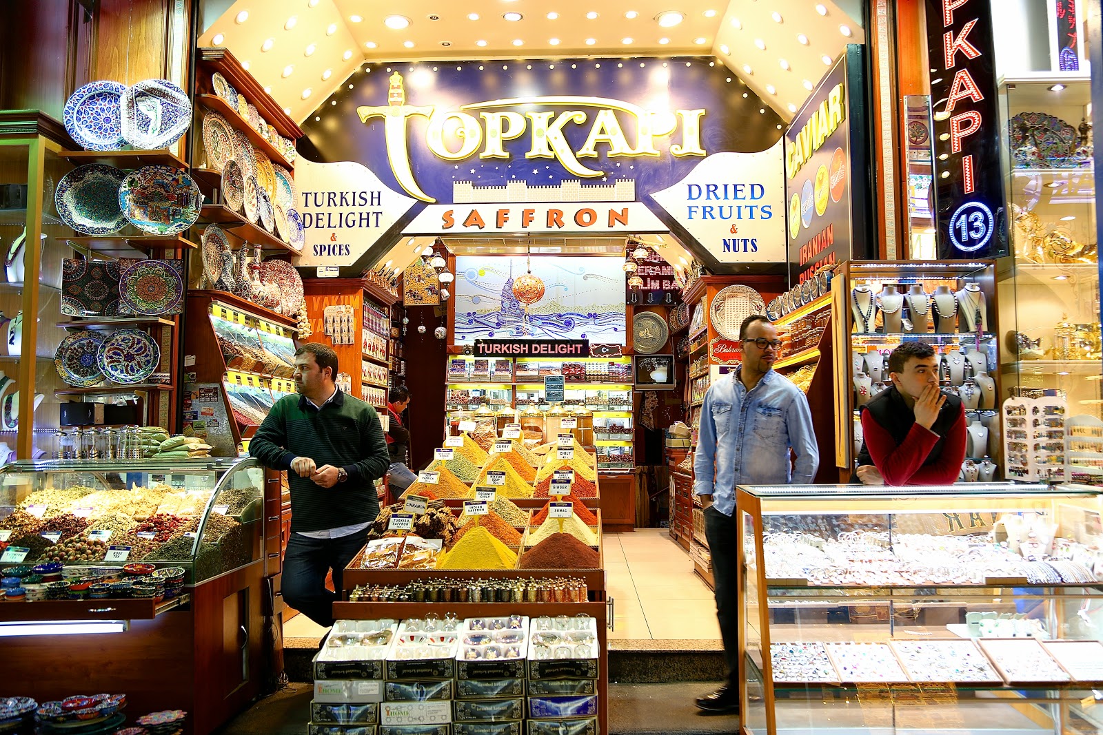 Photo Trek Istanbul: Spice Bazaar