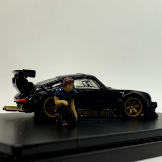 JULIAN'S HOT WHEELS BLOG: RWB Porsche 930 with Akira Nakai Figure (2020 ...