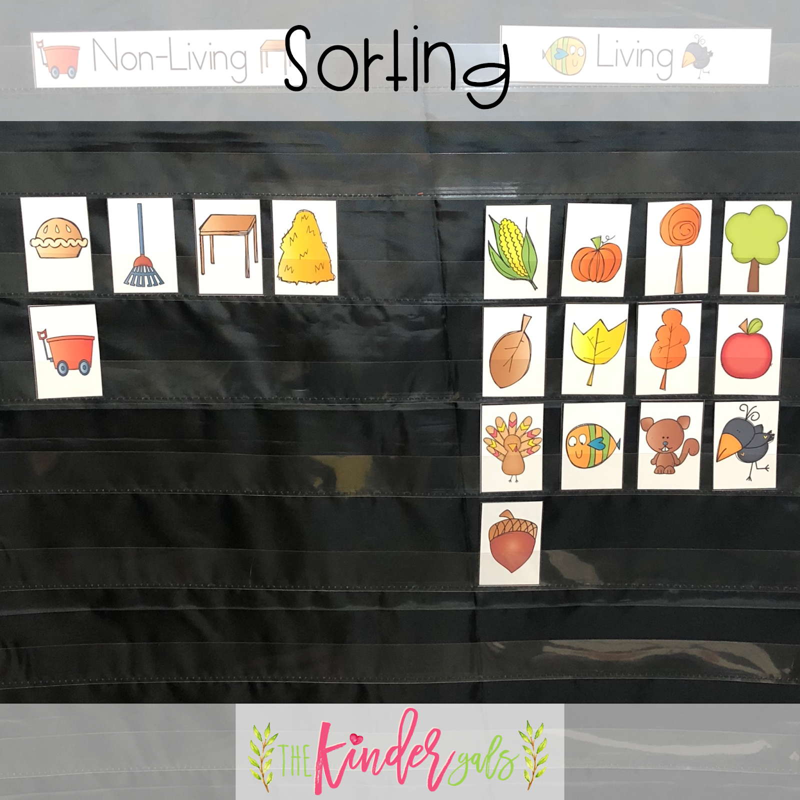 KinderGals: 6 Ways to Use the Pocket Chart in the Fall