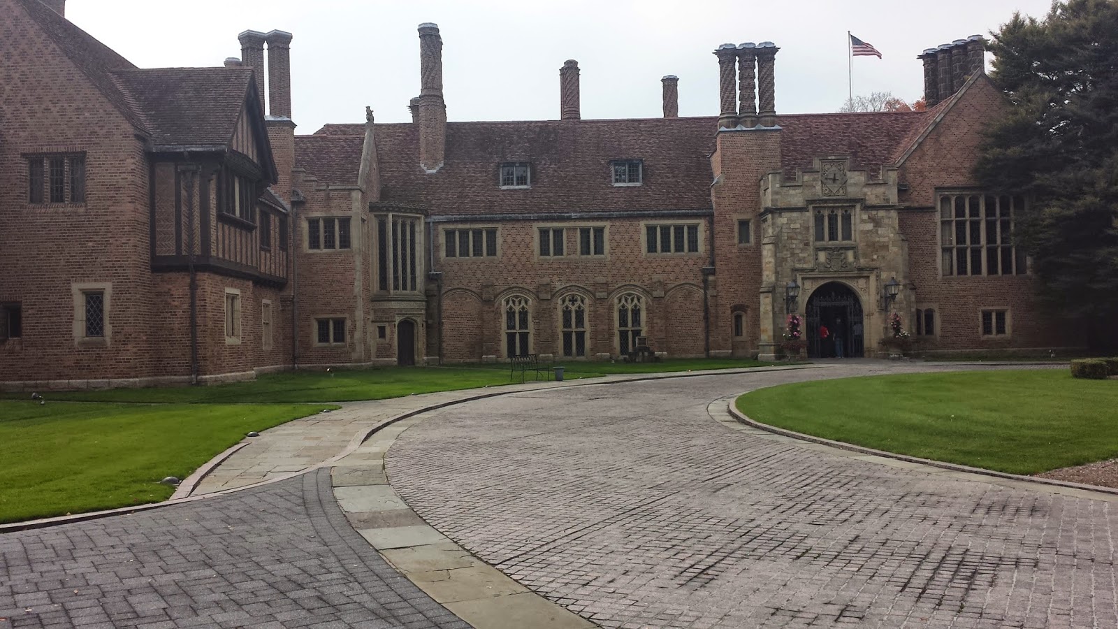 Turquoise Buddha : The Beautiful Meadow Brook Hall Mansion