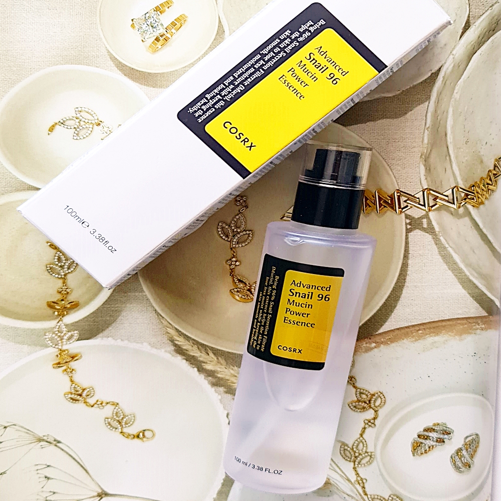 COSRX Advanced Snail 96 Mucin Power Essence.