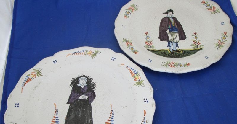 Pair HB Plate "Figures in Black" Circa 1890 - SOLD