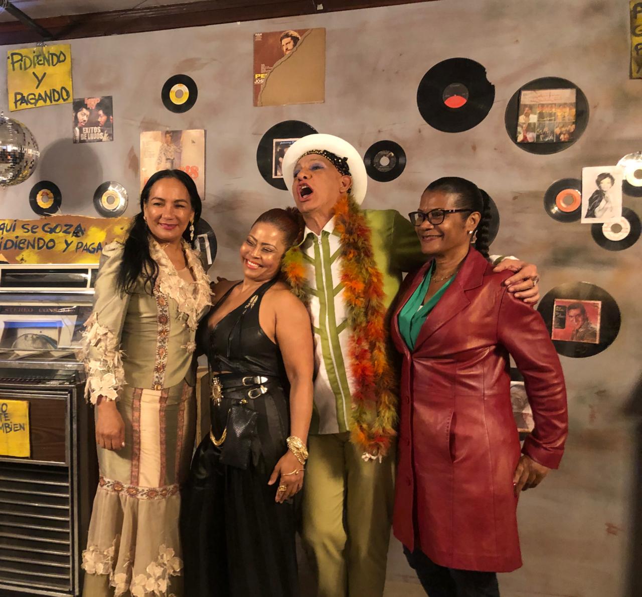 JOSEPH CACERES: CAMBUMBO VOLVIO A LA ESCENA