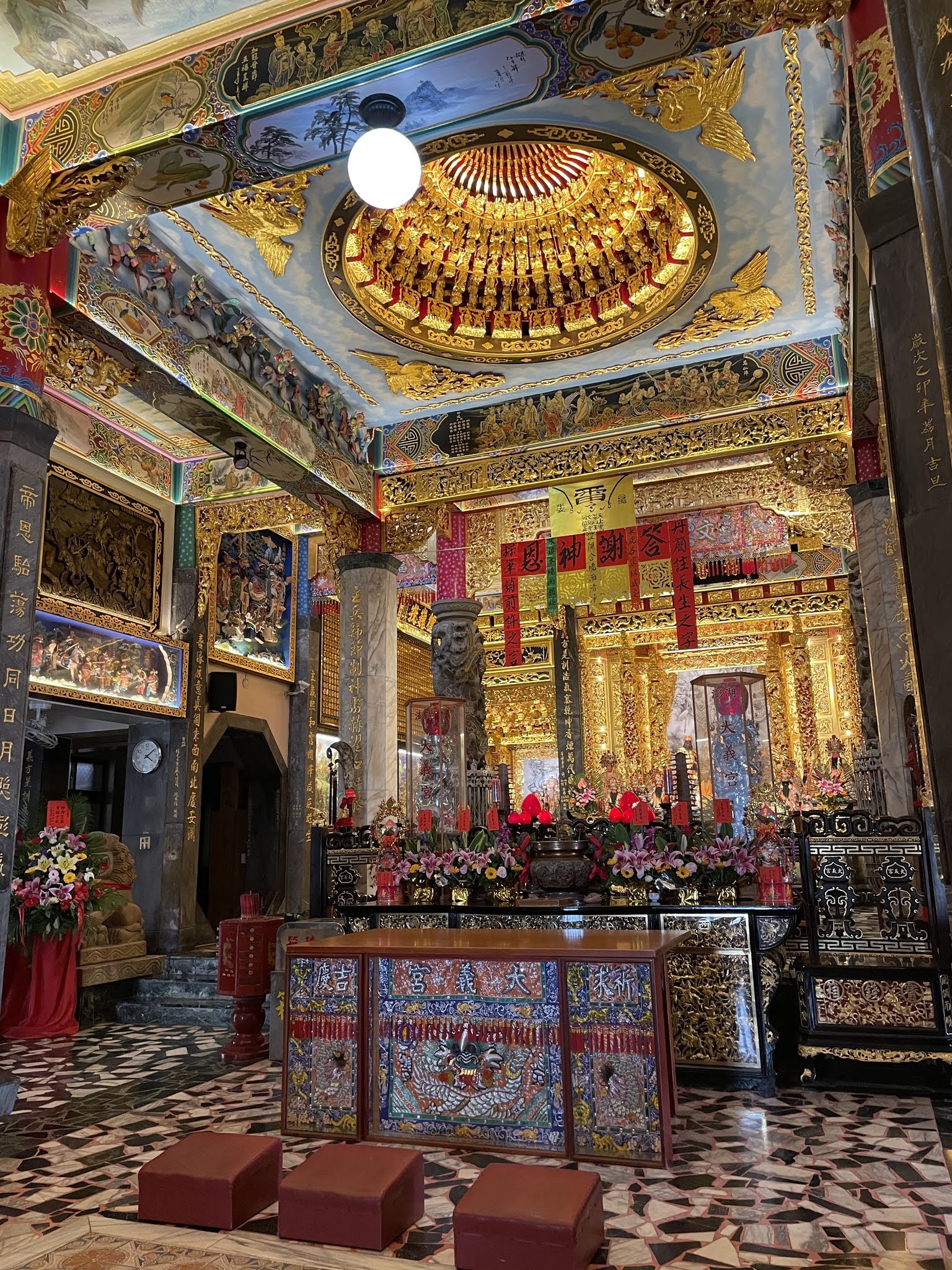 Penghu Travel: Sea Turtles at Zhuwan Temple and Erkan Historic Village ...