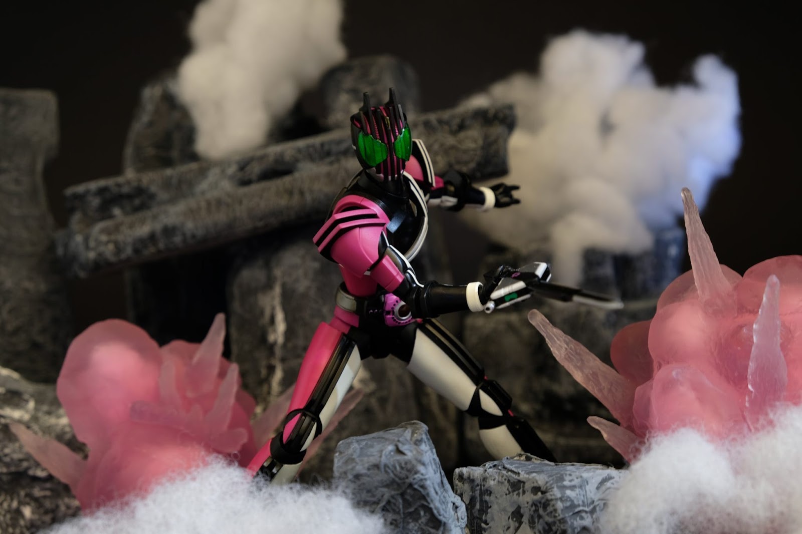 Firestarter's Blog: Toy Review: S.H. Figuarts Kamen Rider Decade Neo ...