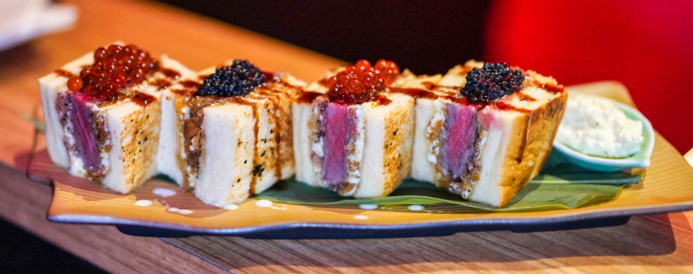 As a bonus for customers who love a lot of taste in their teppanyaki ...