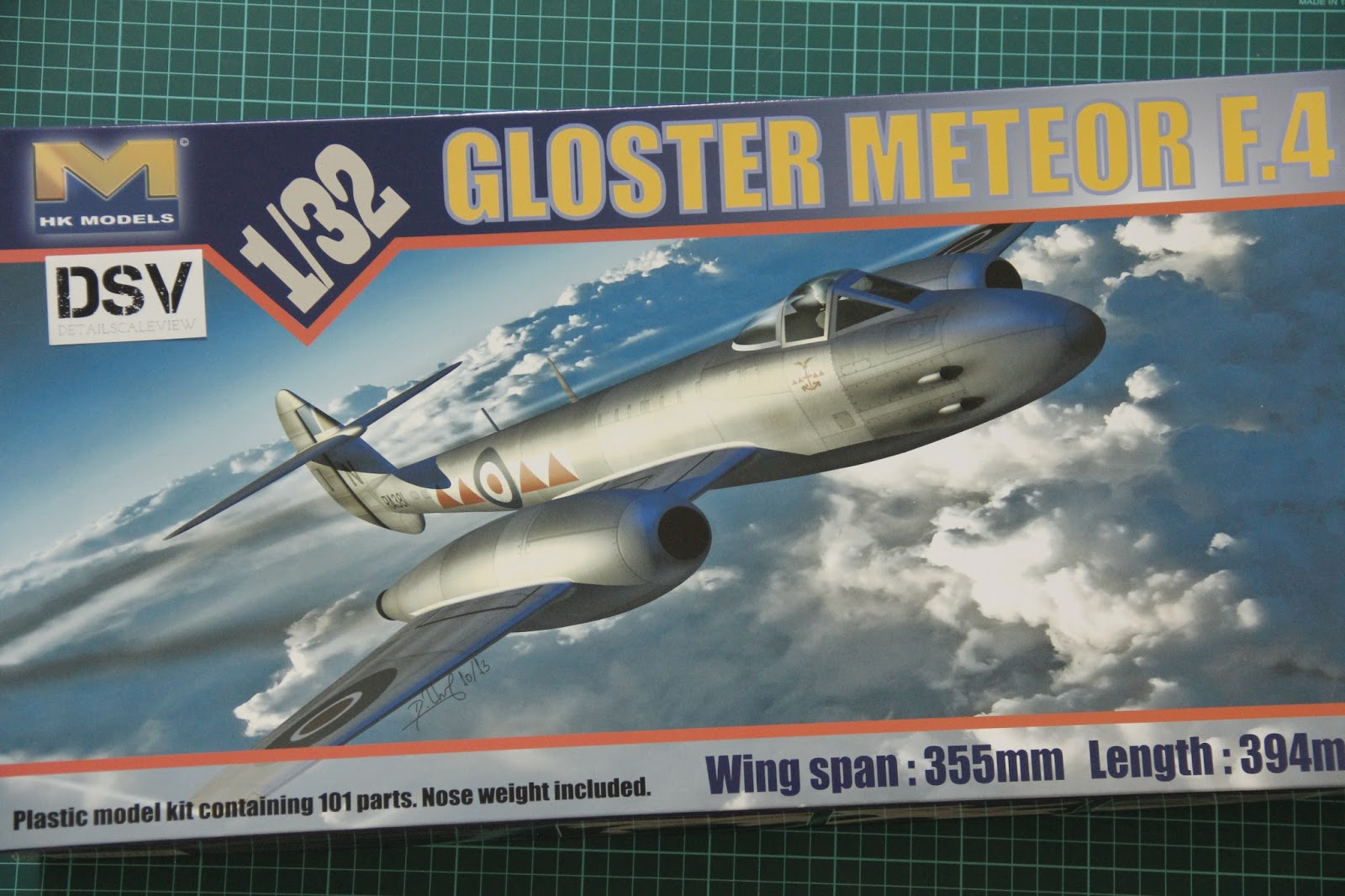 HK Models 1/32 Gloster Meteor F.4 (01E06) - DetailScaleView