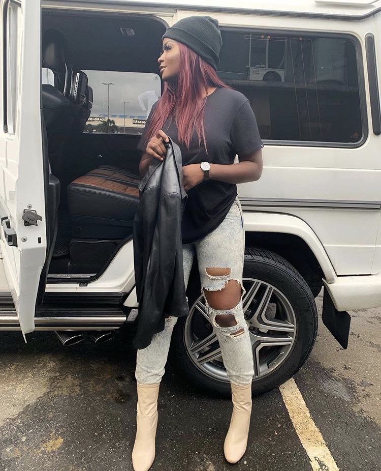 Fashion and Style Influencer - Karmani - FASCHENMARGZ