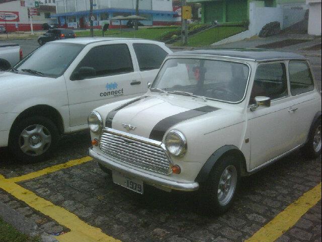 Registros Automotivos do Cotidiano: Mini Cooper 1979