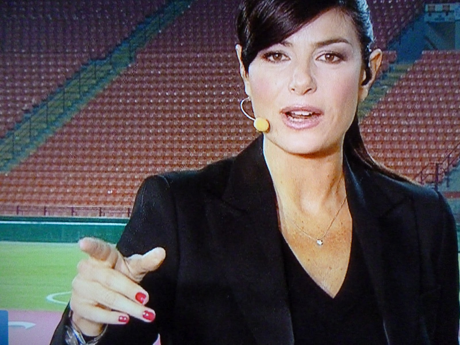 Do you really want David cosying up to this woman, Victoria? Italy's ...