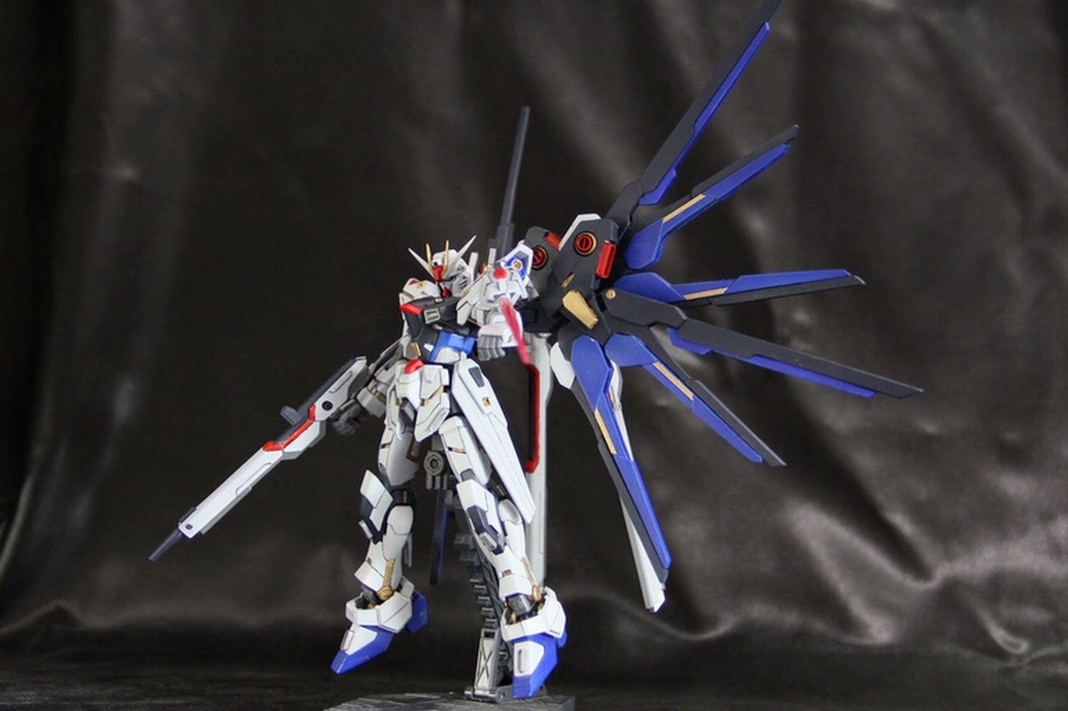 Custom Build: HG 1/144 Strike Freedom Gundam