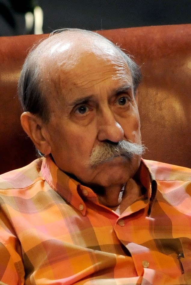 Mondo Berlanga: El bigote de Antonio Gamero