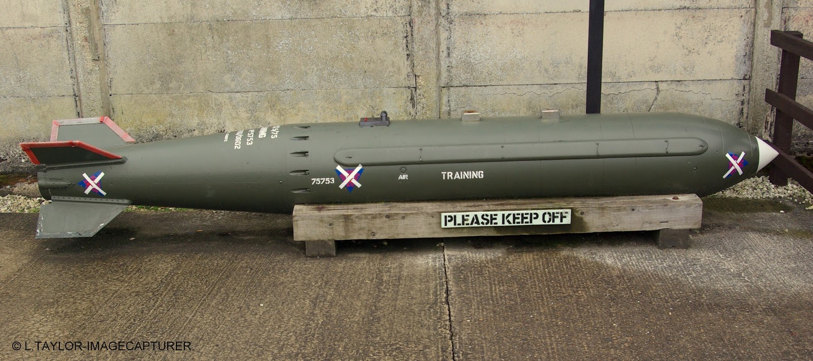 IMAGECAPTURER.: MISSILES, BOMBS & ROCKETS #1.