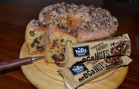 Kookkuns: Sjokolade en neut sponskoek