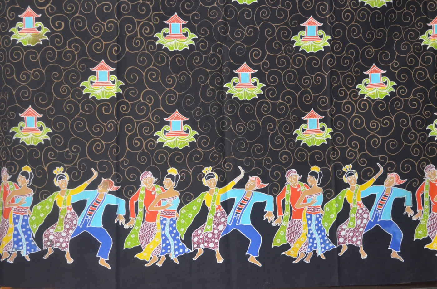 DEWI NUR HALIMAH: April 2018