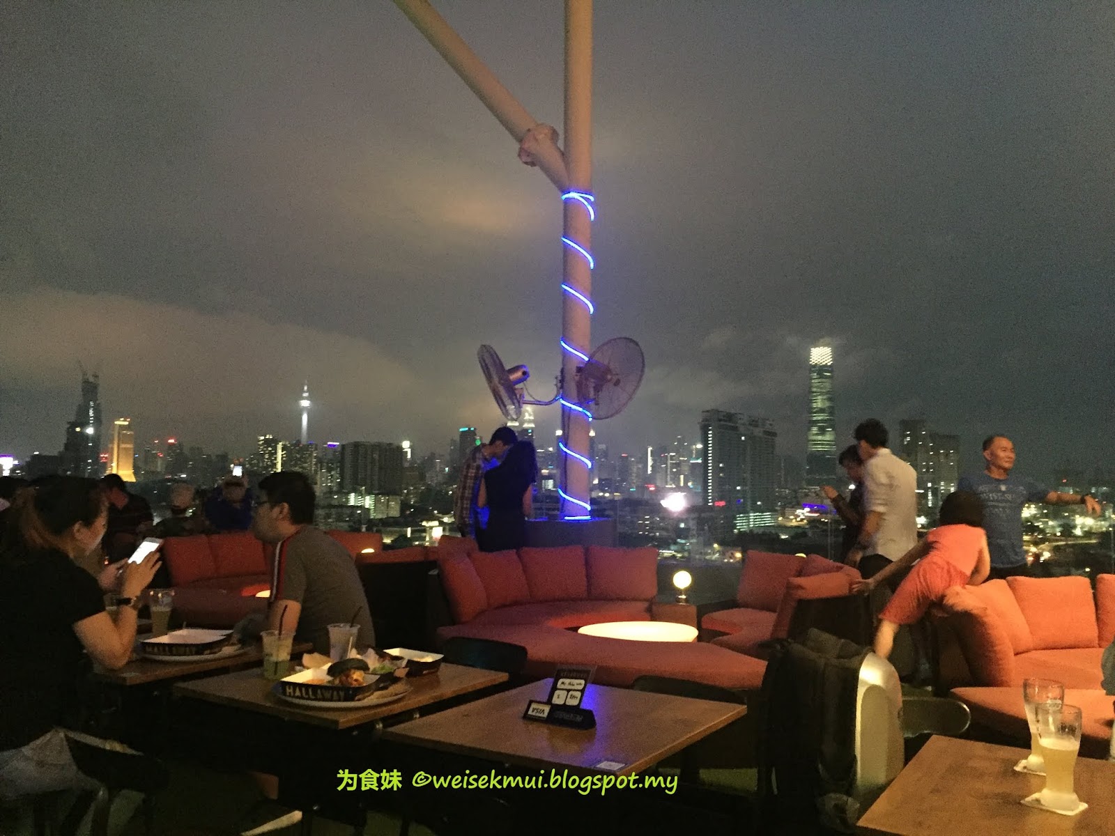 WeiSekMui: Hallaway Foodhall @ Wisma Trax, KL