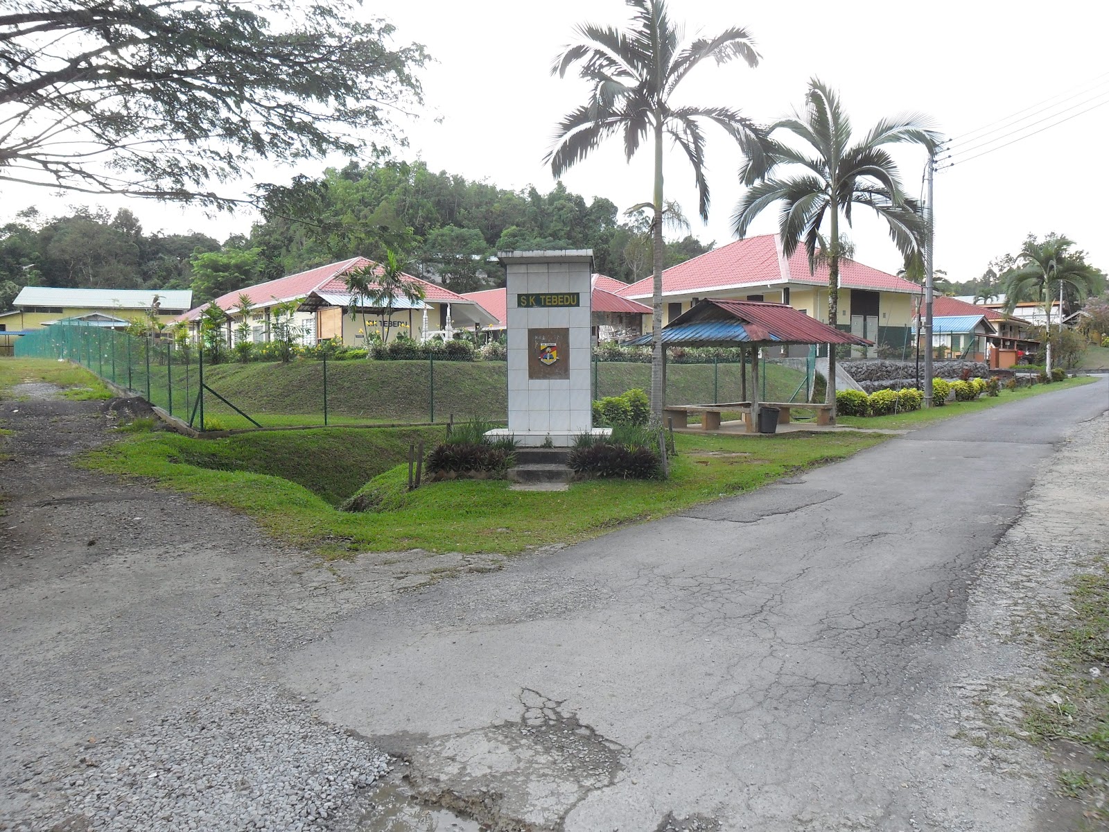 KAMPUNG TEBEDU: Tebedu Village