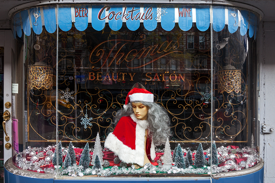 James and Karla Murray Photography: Storefront Christmas Windows of the ...