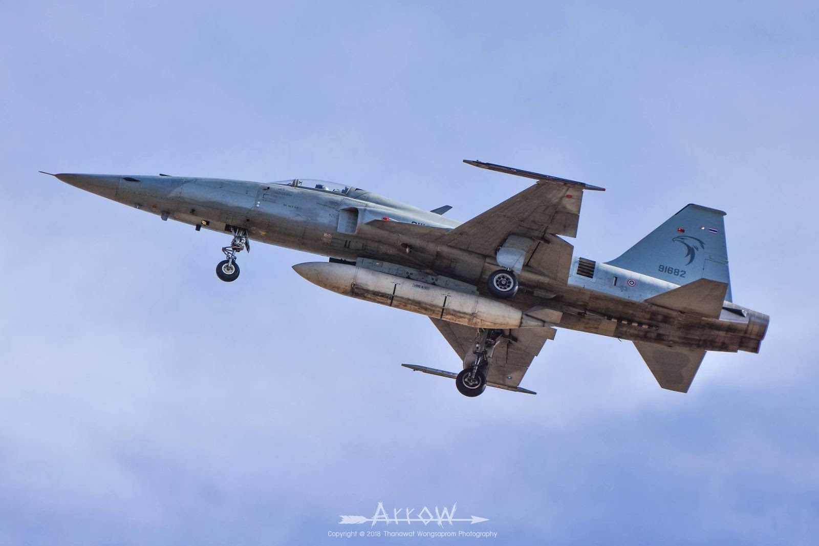 THAIDEFENSE-NEWS: ภาพถ่ายสวยๆ ของ F-5T Tigris