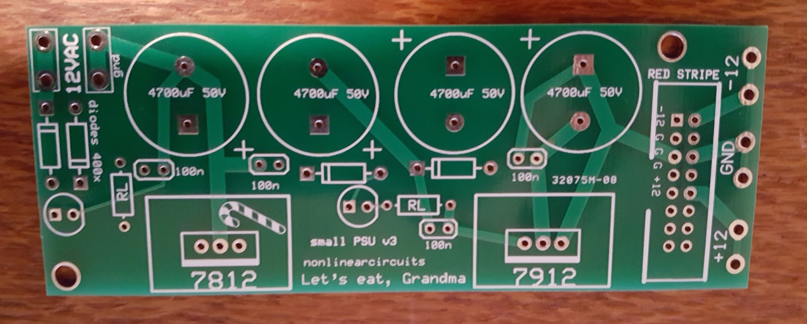 nonlinearcircuits: Small PSU PCB