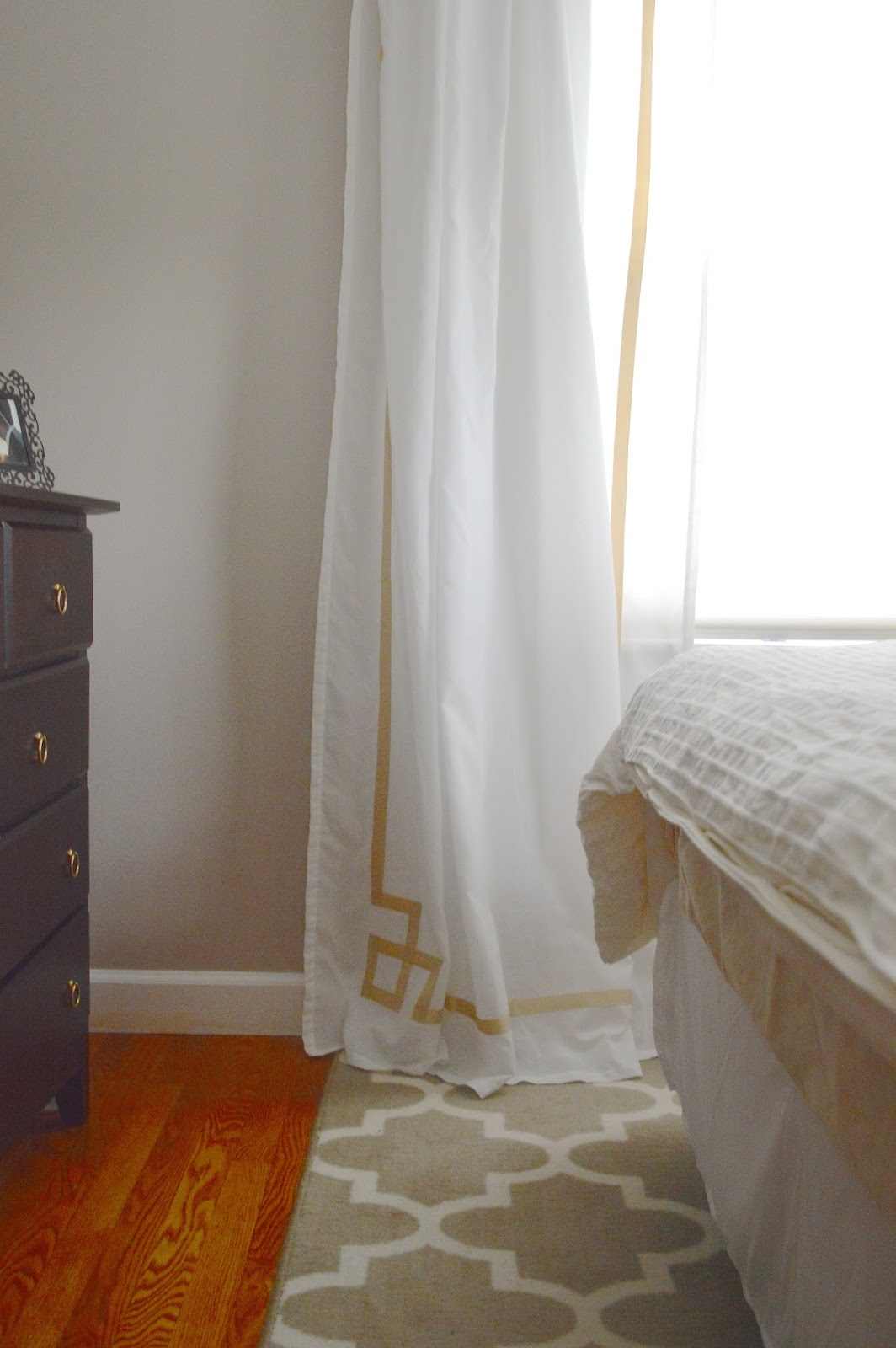 DIY No Sew Greek Key Curtains | R&R at home