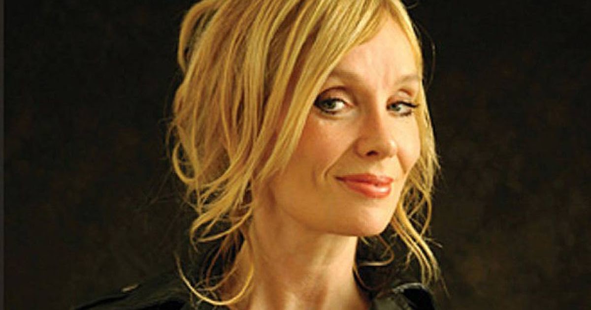 Mystery Fanfare: Mo Hayder: R.I.P.